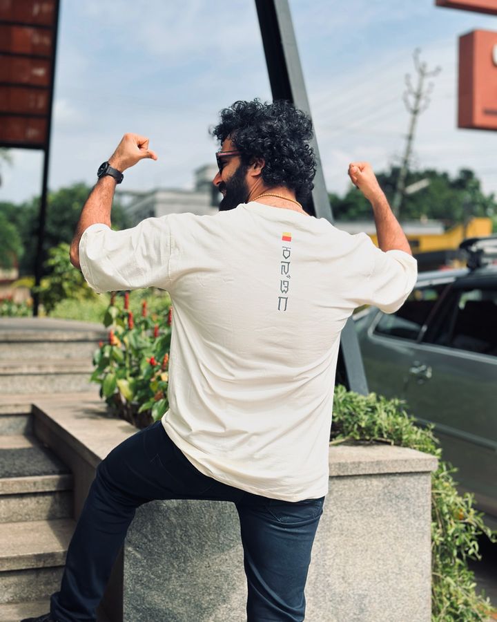 ಕನ್ನಡಿಗ | Kannadiga | Rajyotsava Tees by Coffitee